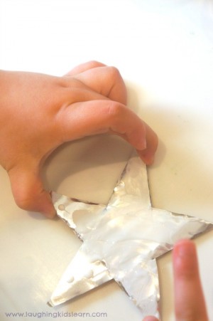 Bravery medal craft for kids - Laughing Kids Learn